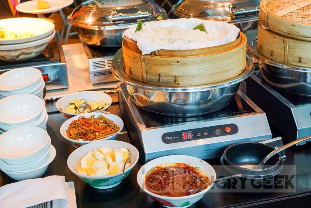 Pan Pacific Orchard - 10 at Claymore's Weekday Lunch Buffet - The ...